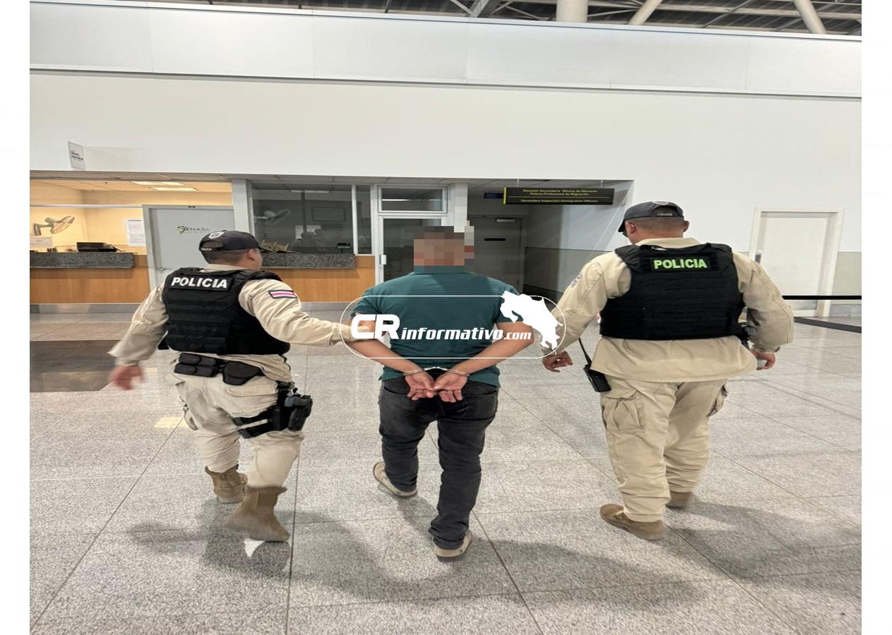 Policía Aeroportuaria aprehende a sujeto por presunta violencia familiar - CRinformativo.com